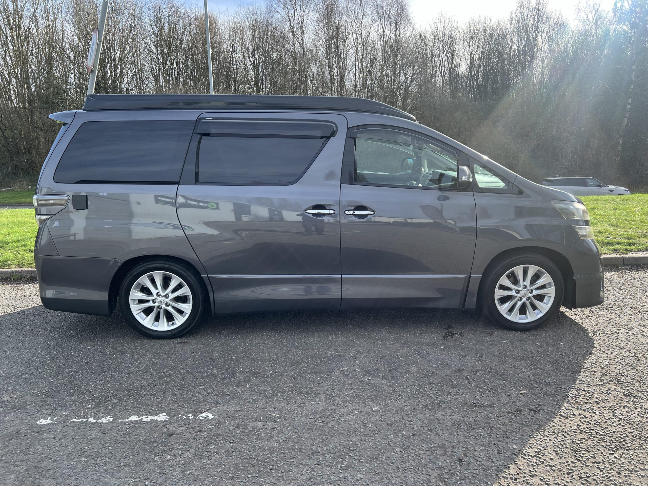 #17 2009 TOYOTA VELLFIRE 2.4, 3/4 birth CAMPER VAN, Grey, 48K MILES ...