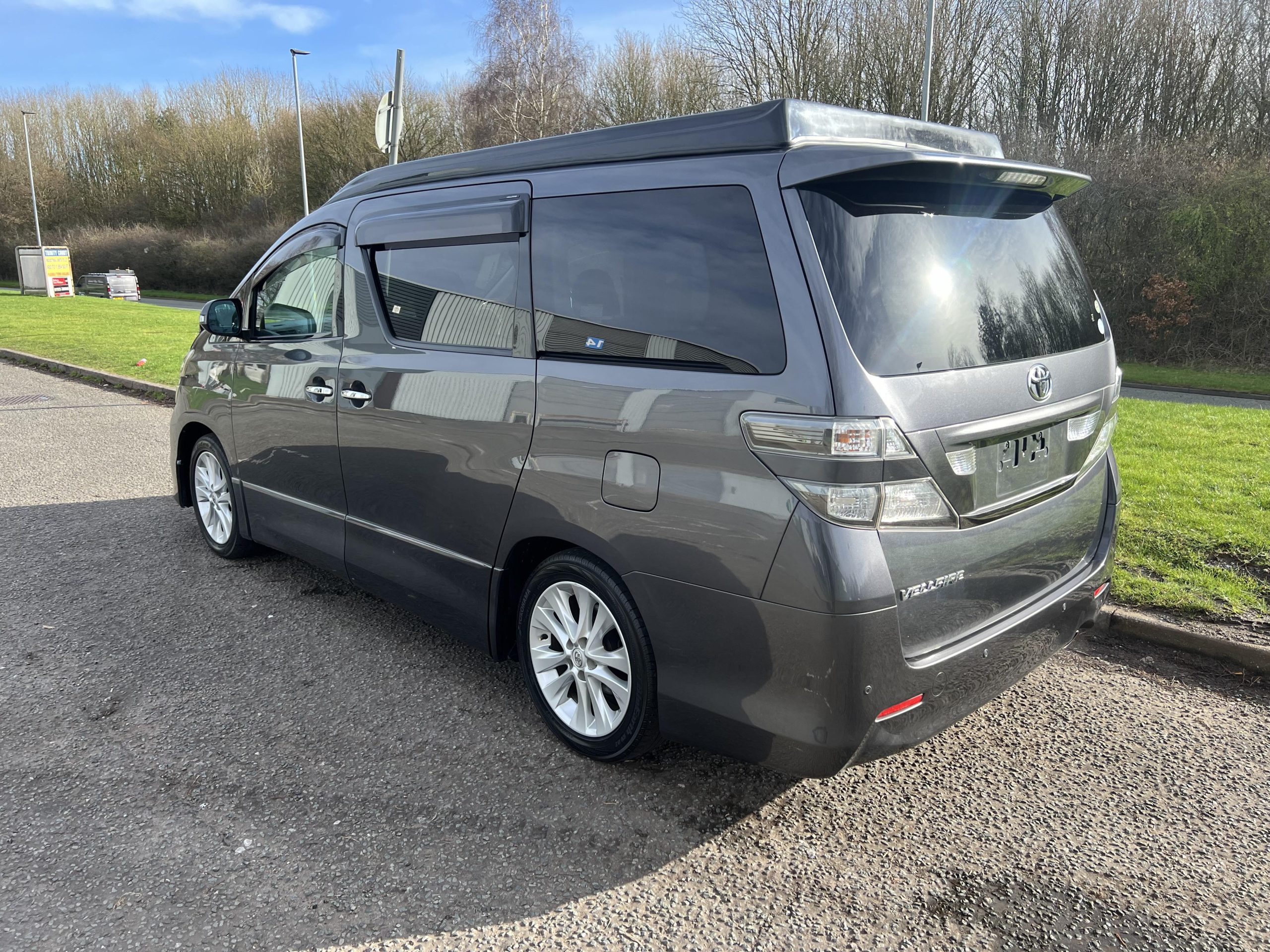 #17 2009 TOYOTA VELLFIRE 2.4, 3/4 birth CAMPER VAN, Grey, 48K MILES ...